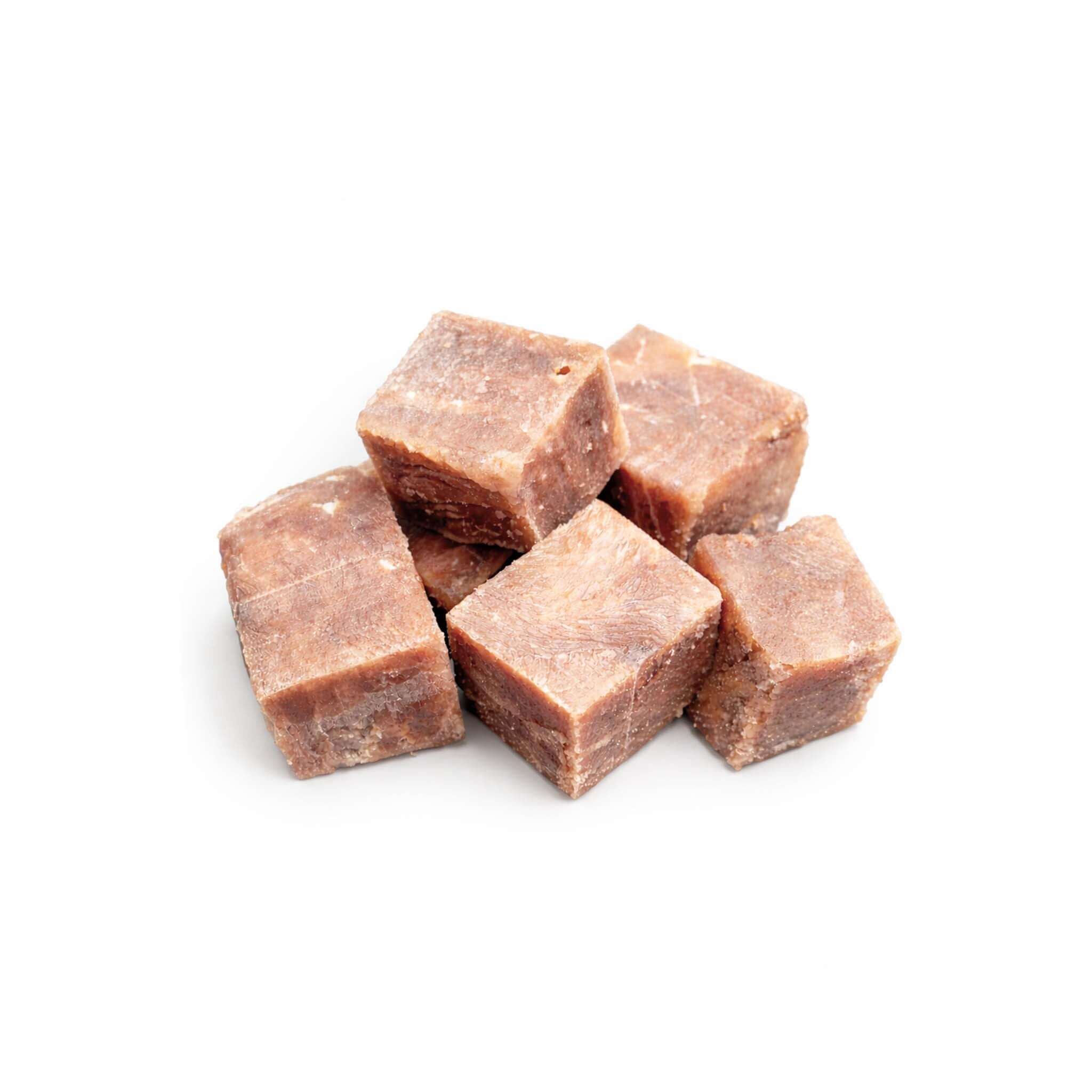 Diced tuna fillet: rich in calcium and protein – Petfood.it